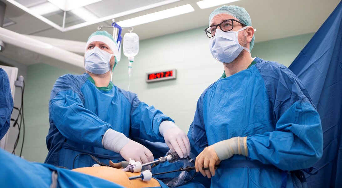 Zertifizierte Minimal-Invasive Chirurgie am Bürgerhospital - Clementine ...